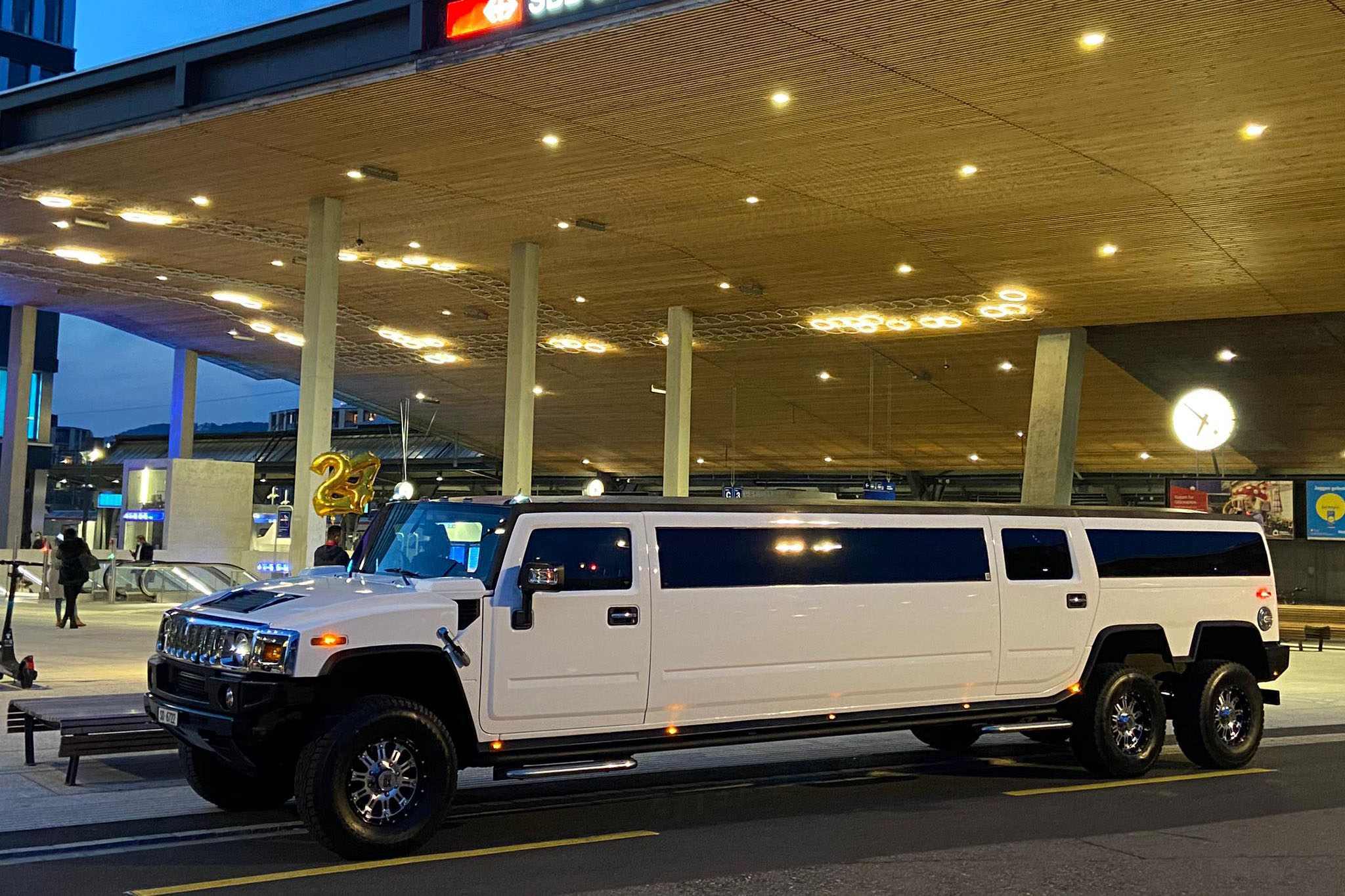 Hummer H2 Stretch